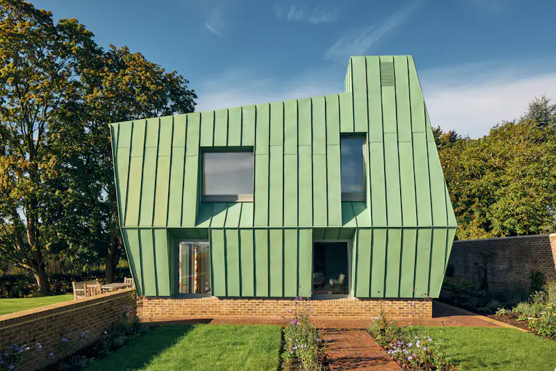 Photo 3 of 15 in This U.K. Home’s Oz-Green Shell Is Actually a ...