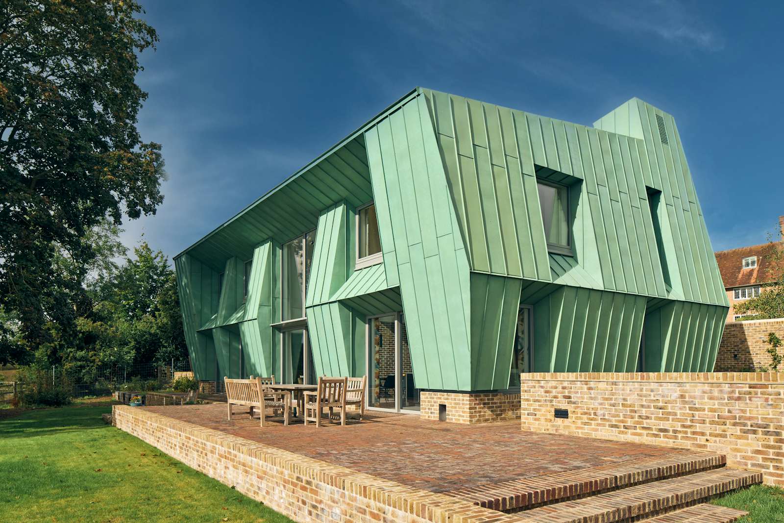 Photo 3 of 15 in This U.K. Home’s Oz-Green Shell Is Actually a ...