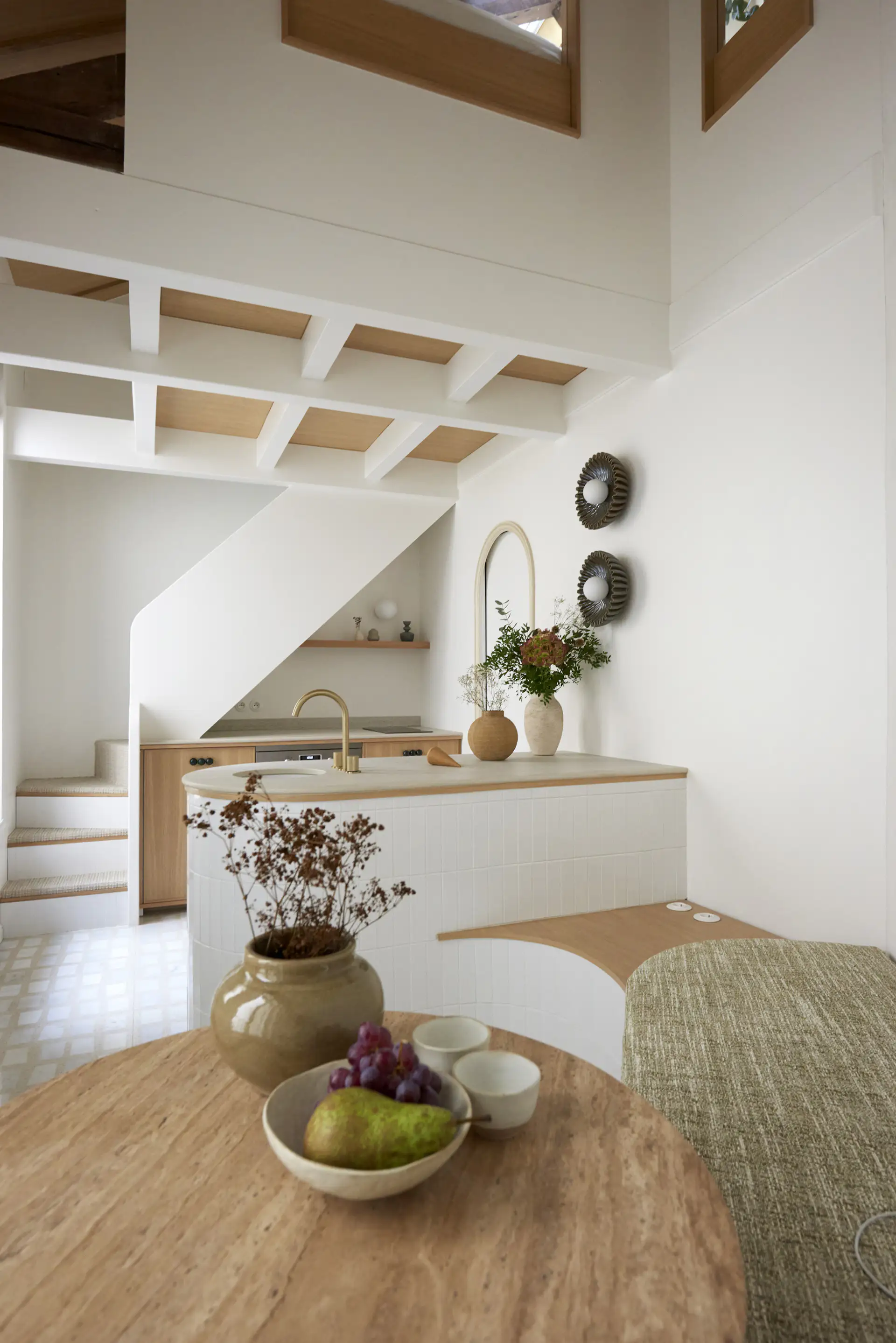 Photo 7 of 17 in In Paris, an 1800s Horse Stable Is Now an Earth-Toned ...