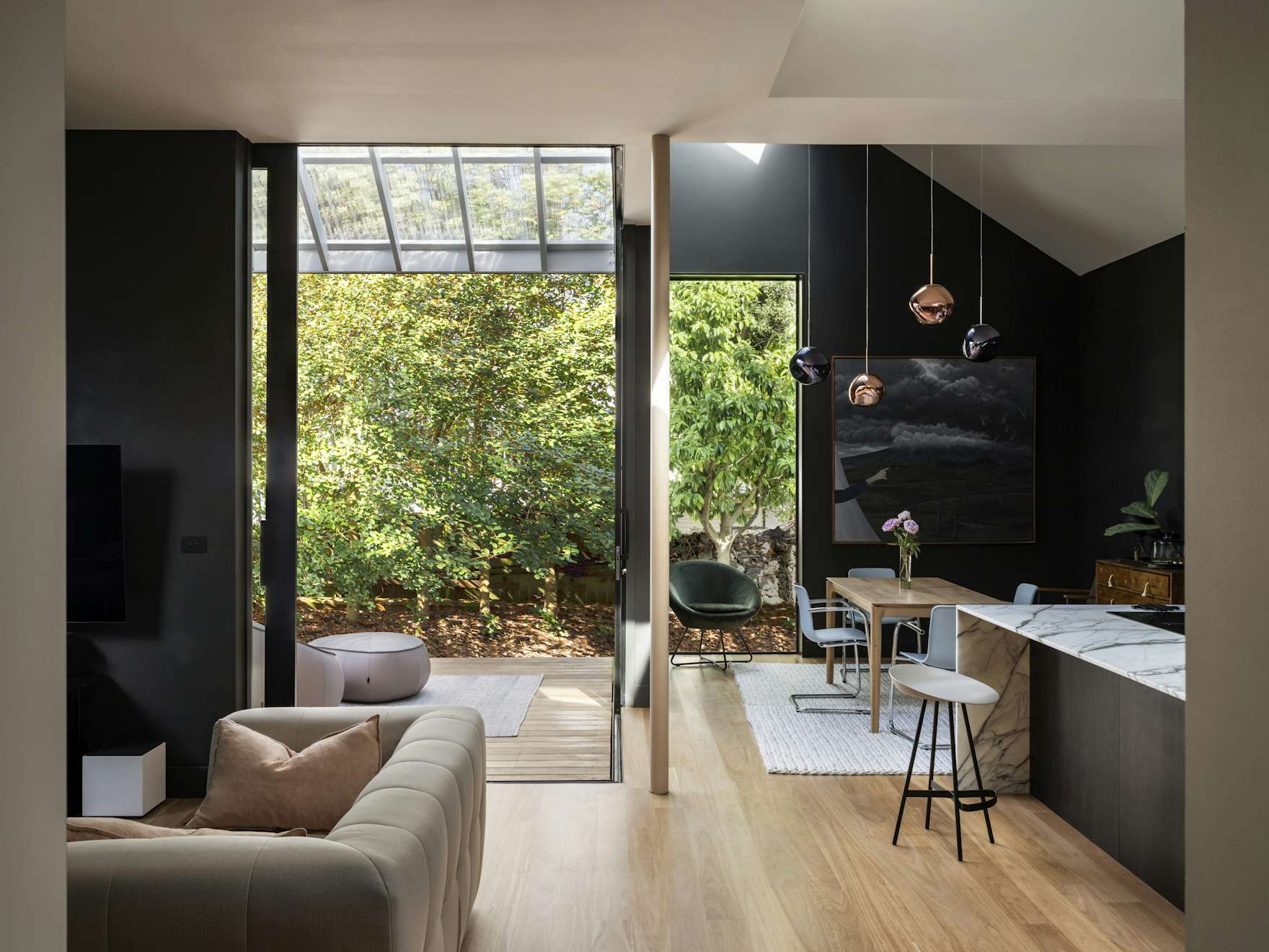 Photo 1 of 9 in How They Pulled It Off: A Transparent Deck Roof That ...