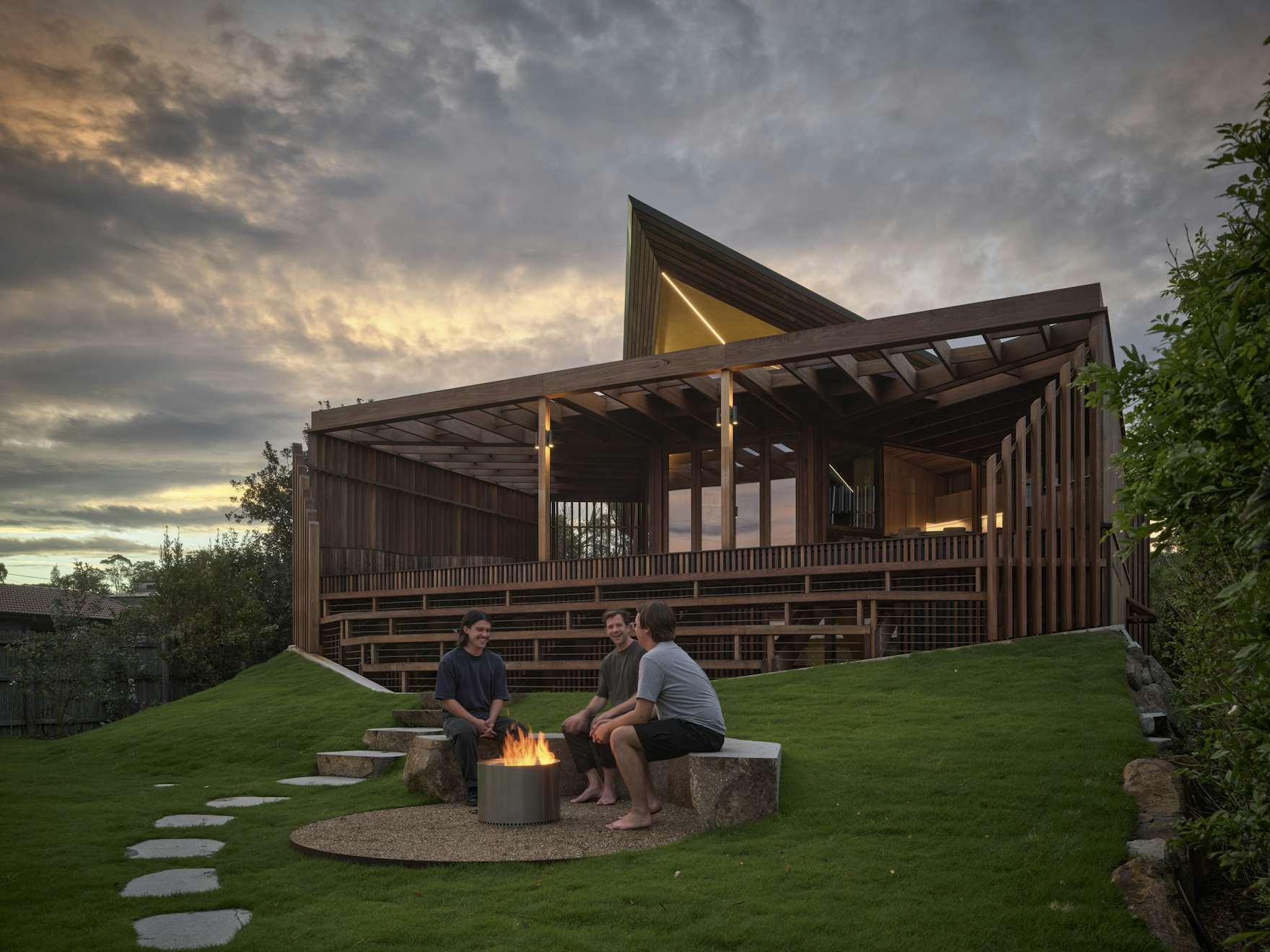 Photo 4 of 22 in In Australia, a Beach Shack Beloved by Locals Gets a ...