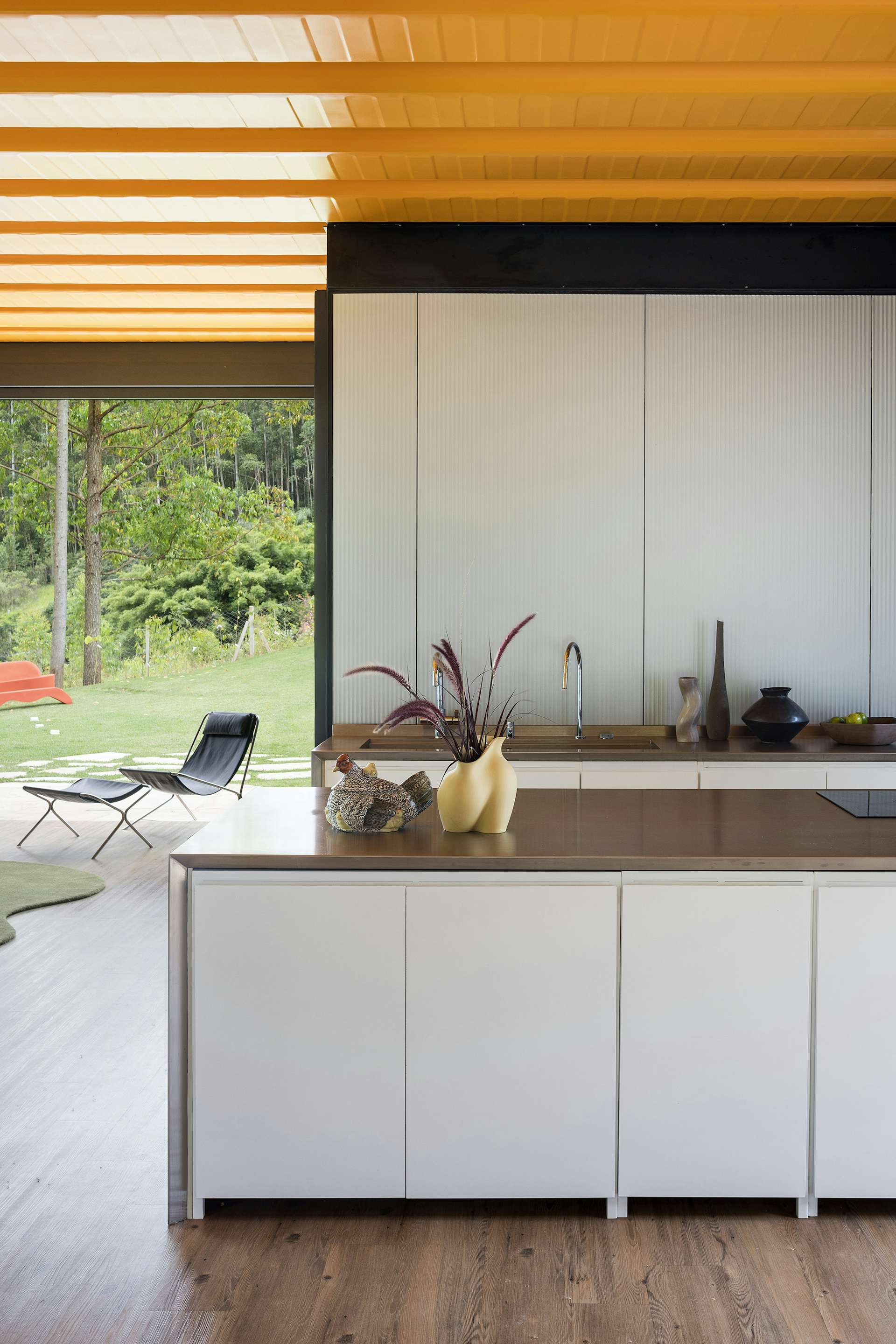 Photo 13 of 21 in Prefabs Can Look Unnatural. This One in Brazil Is ...