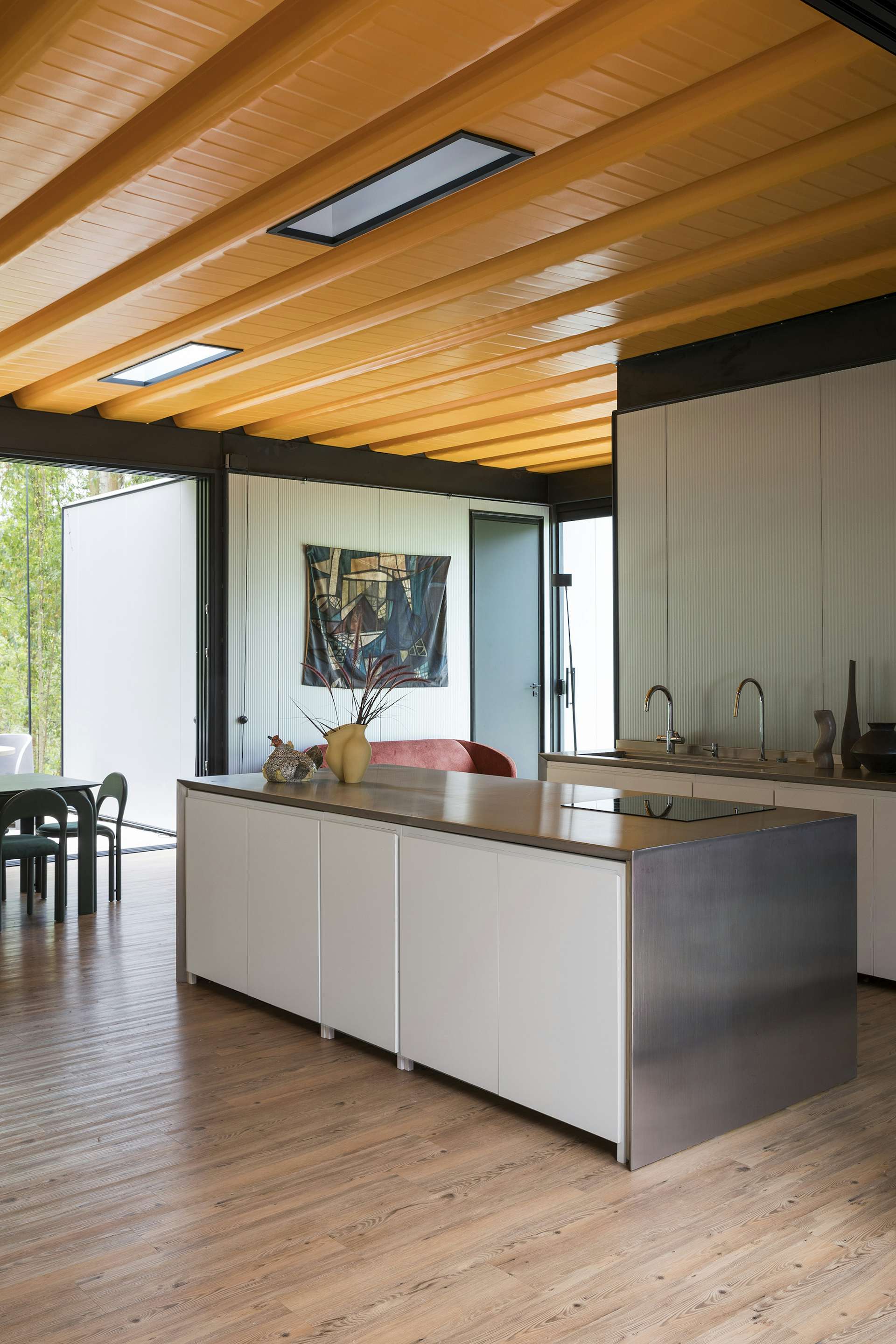 Photo 13 of 21 in Prefabs Can Look Unnatural. This One in Brazil Is ...