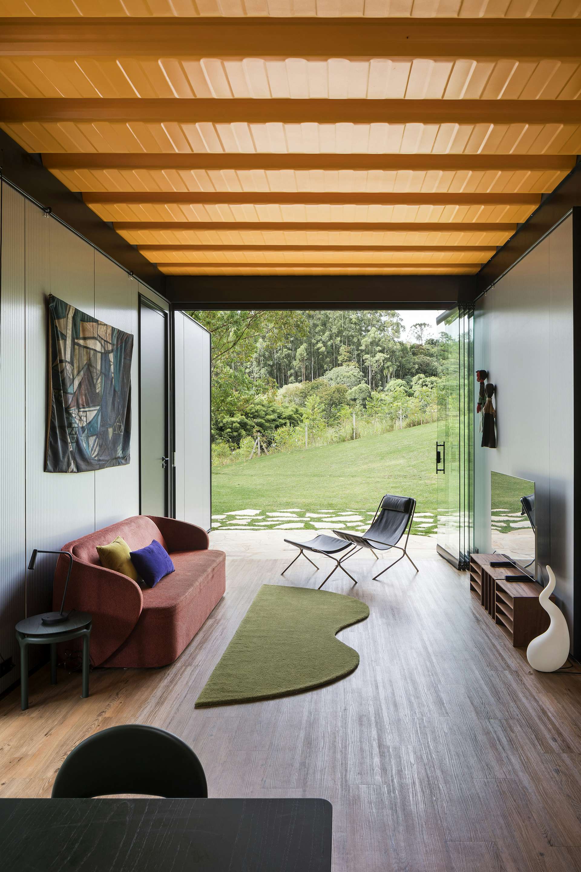 Photo 13 of 21 in Prefabs Can Look Unnatural. This One in Brazil Is ...