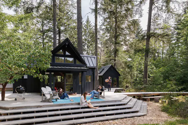 Photo 2 of 16 in Built-Ins Help Two Tiny Cabins in British Columbia ...