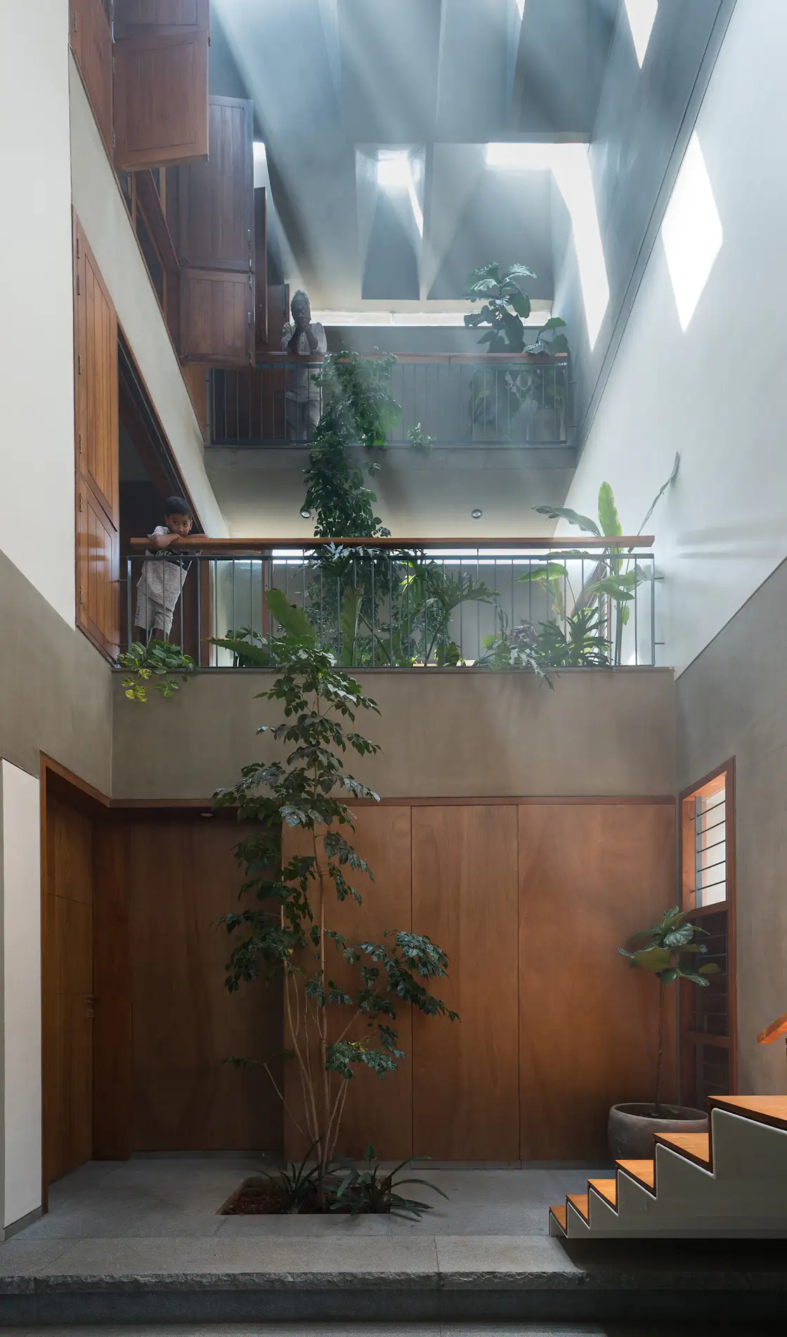 Photo 7 of 20 in The Skylight Steals the Show at This Vertical Concrete ...