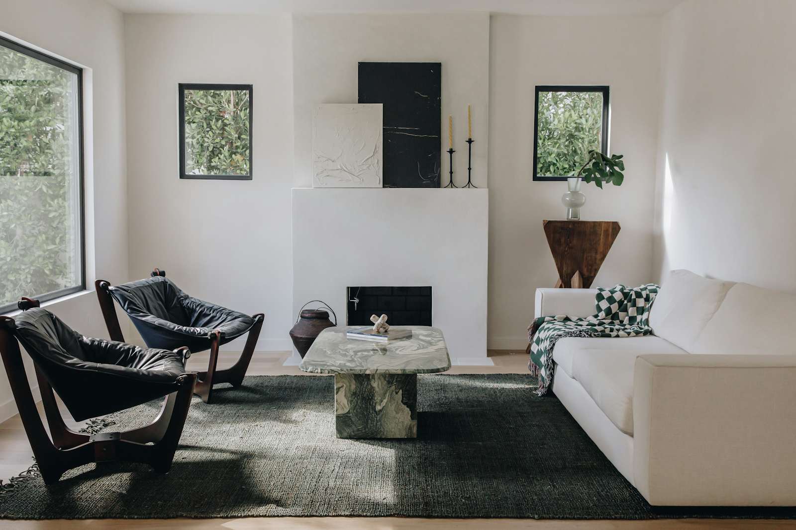 The Venice Walnut House (23 Photos) - Dwell