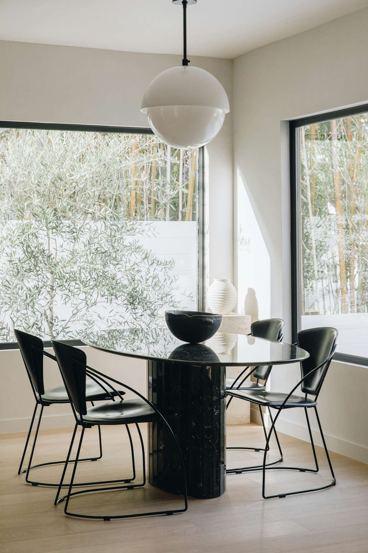 The Venice Walnut House (23 Photos) - Dwell