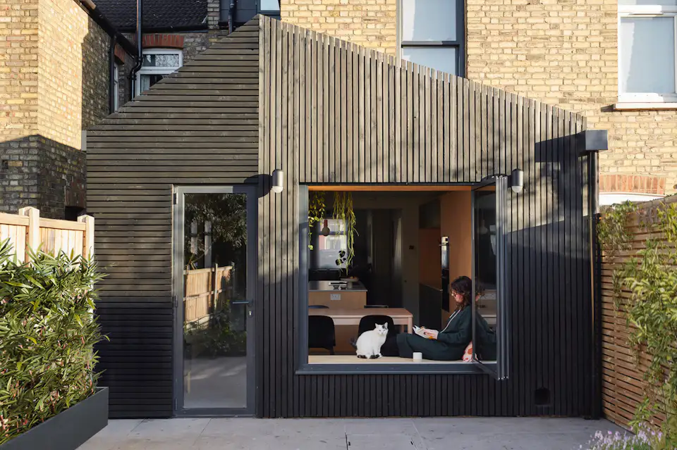 Photo 7 of 7 in Park Side House by Studio Fabbri - Dwell