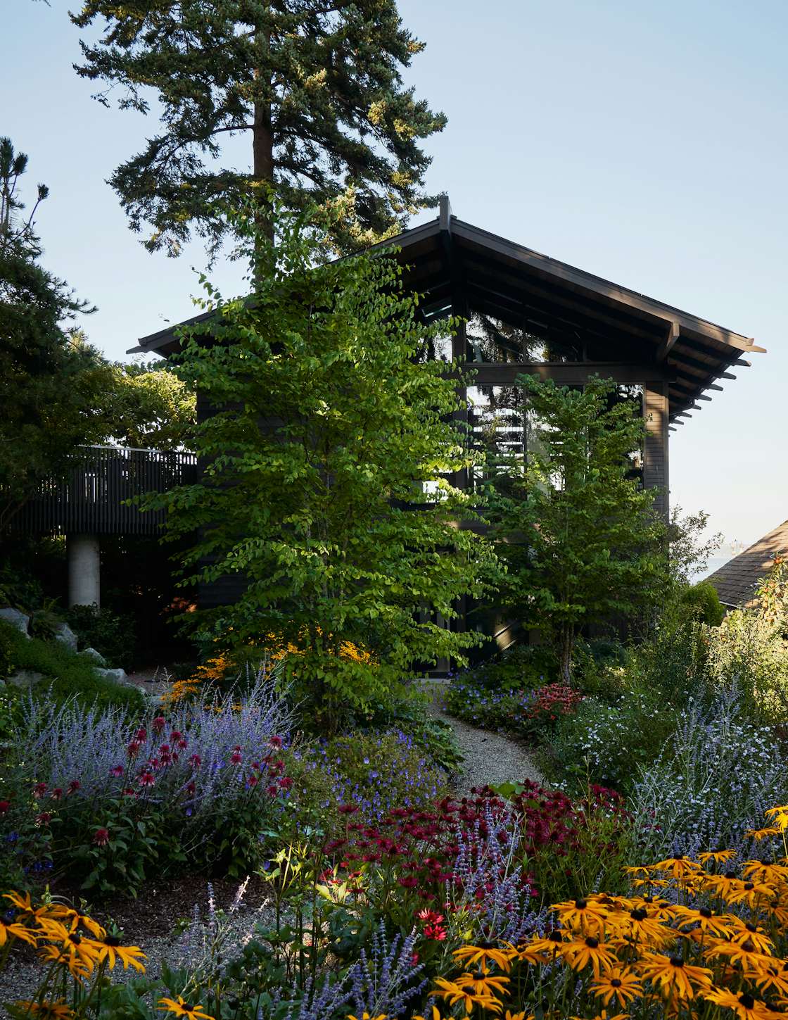 Loom House (30 Photos) - Dwell