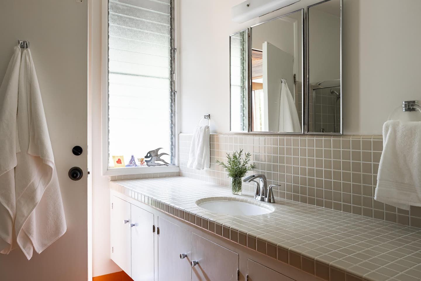 Photo 16 of 31 in The Wexler House by Lloyd Ruocco by Jeff Walker - Dwell