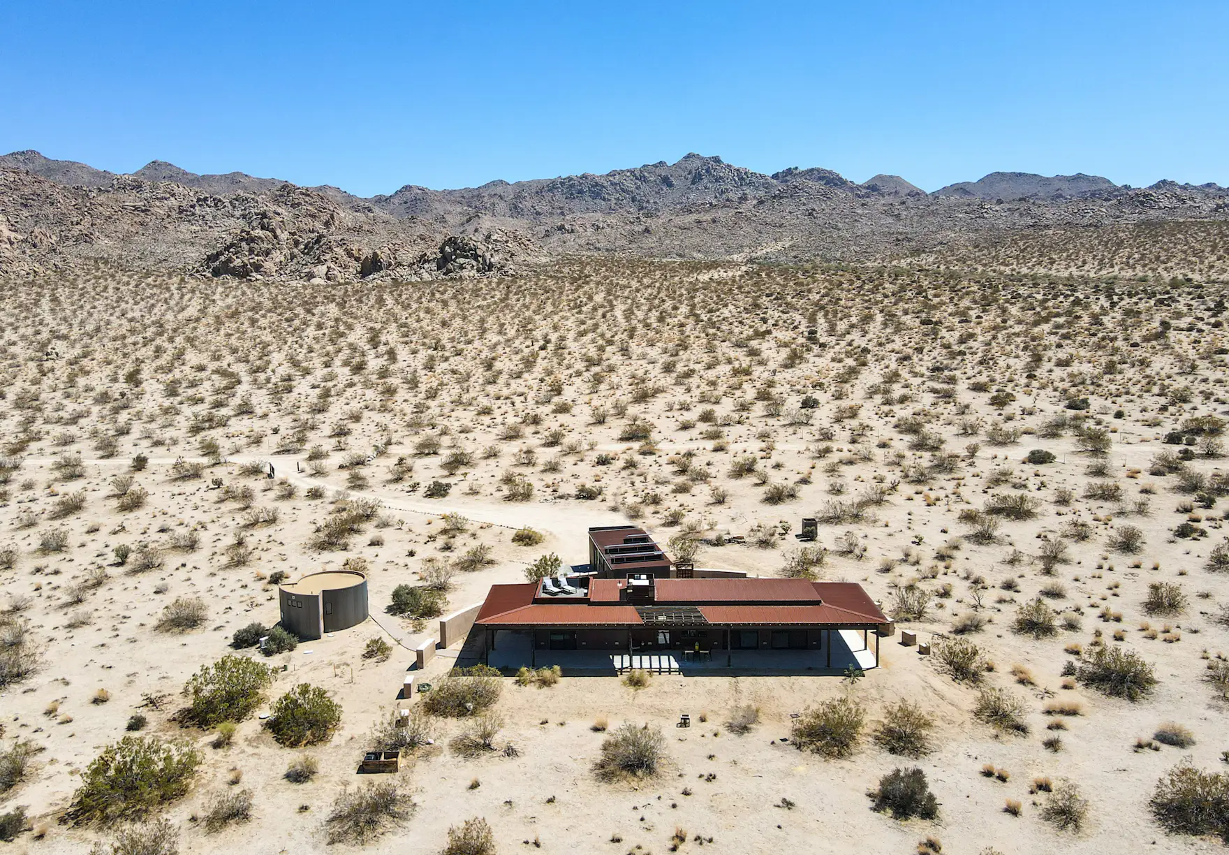 The Red Ray House (25 Photos) - Dwell