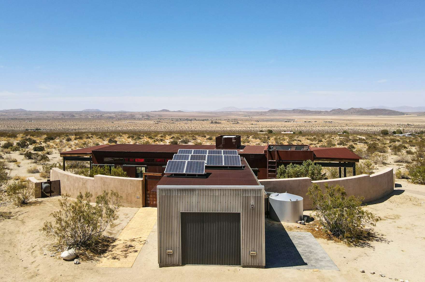 The Red Ray House (25 Photos) - Dwell