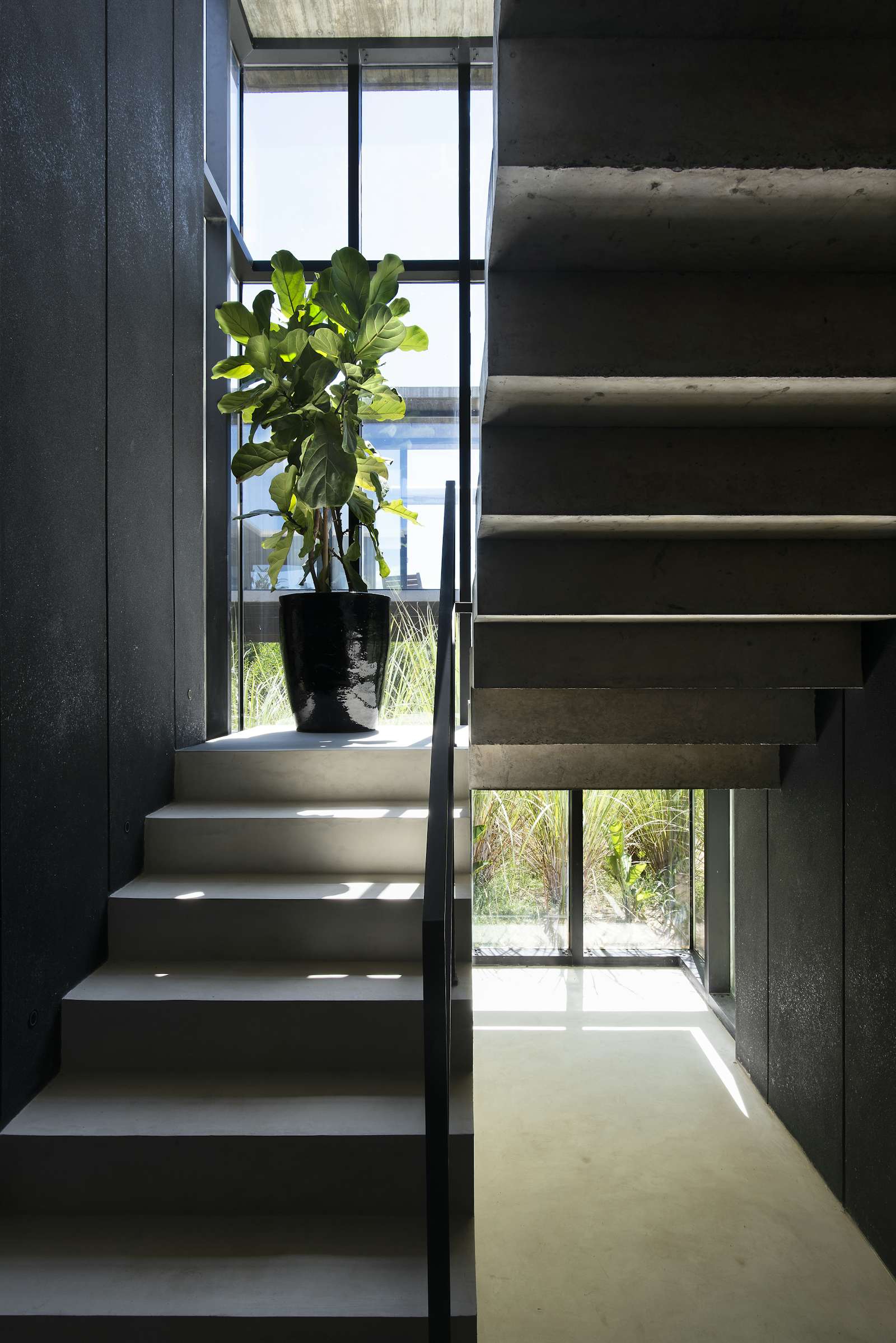 Photo 18 of 19 in This Airy Home on Stilts Is One South American Family’s Beach Retreat for All ...