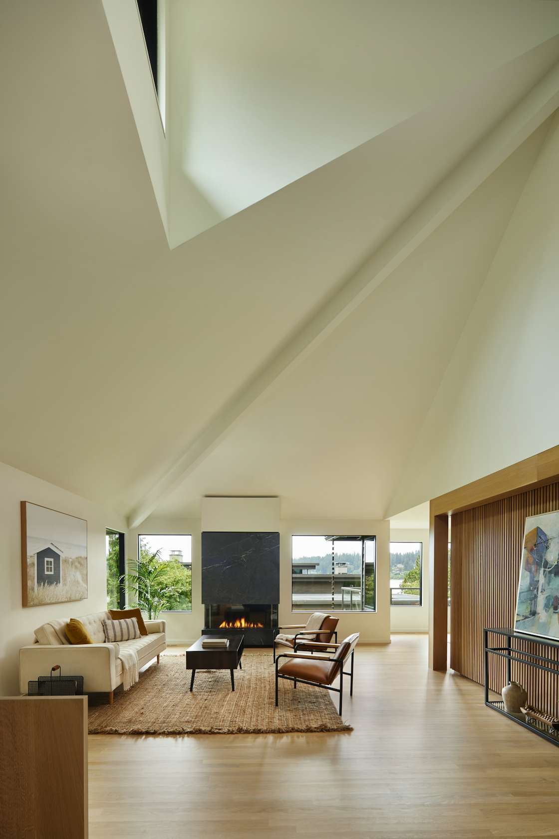 Photo 7 of 25 in Before & After: A Big Stair Moment Steps Up a ’90s ...