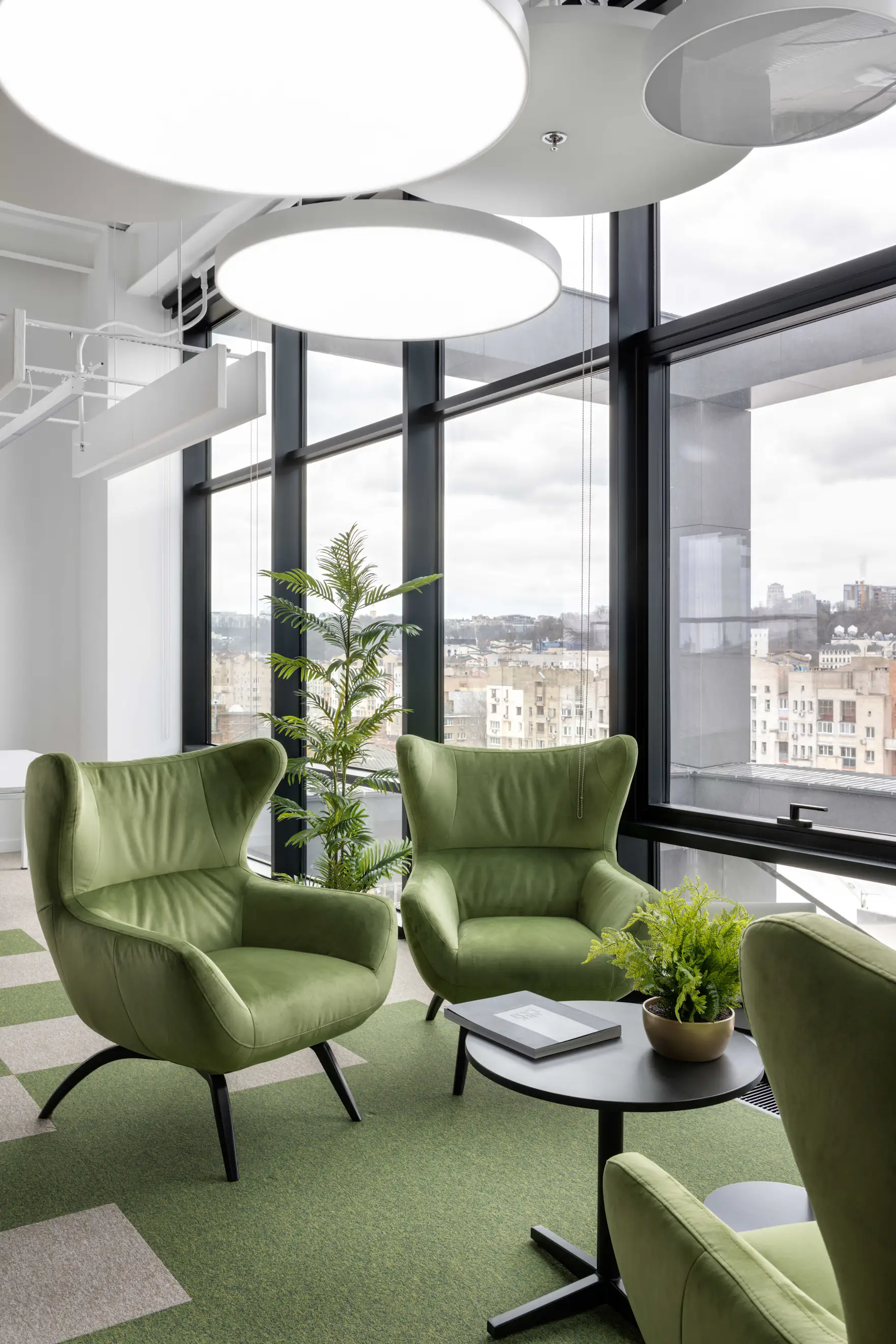 GENESIS Office (19 Photos) - Dwell
