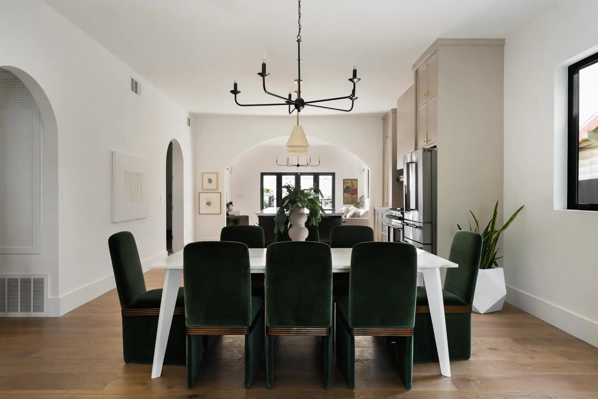 Redesigned Beau Casa-Built Spanish Residence (9 Photos) - Dwell