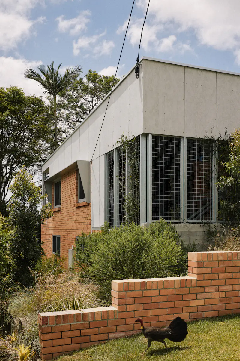 Photo 5 of 25 in Before & After: She Cloaked Her 1970s Brick Home in a ...