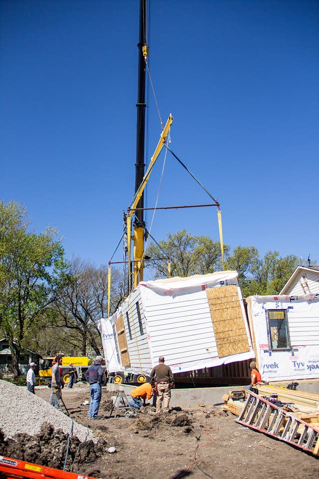 Modular Modern Farmhouse (14 Photos) - Dwell