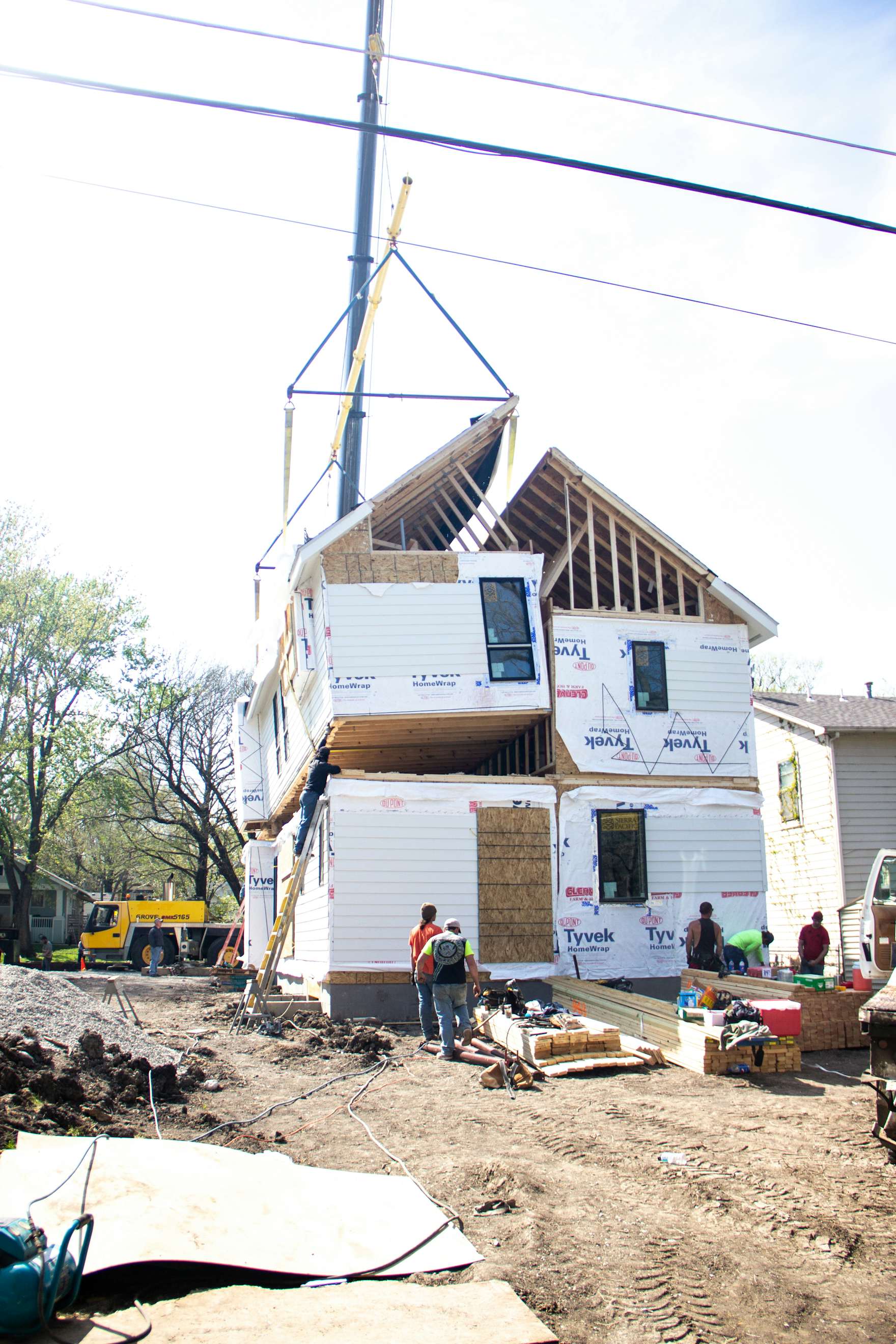 Modular Modern Farmhouse (14 Photos) - Dwell