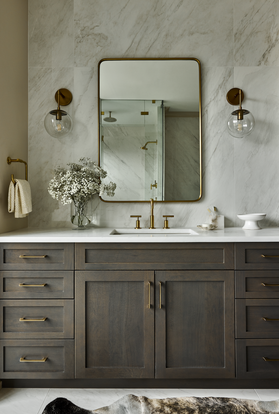 Photo 2 of 13 in Modern Farmhouse by Mark Weiss - Dwell